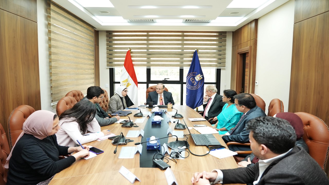 EDA - Chairman of the Egyptian Drug Authority Meets with ...